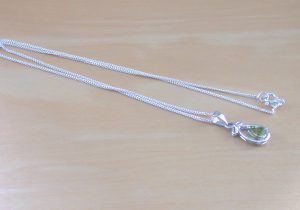 Sterling Silver Peridot Pendant & Chain | Peridot Necklace|UK